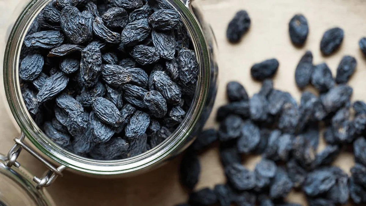 List Of All Kashmiri Dry Fruits In India • Kashmiri Cuisine • 2026